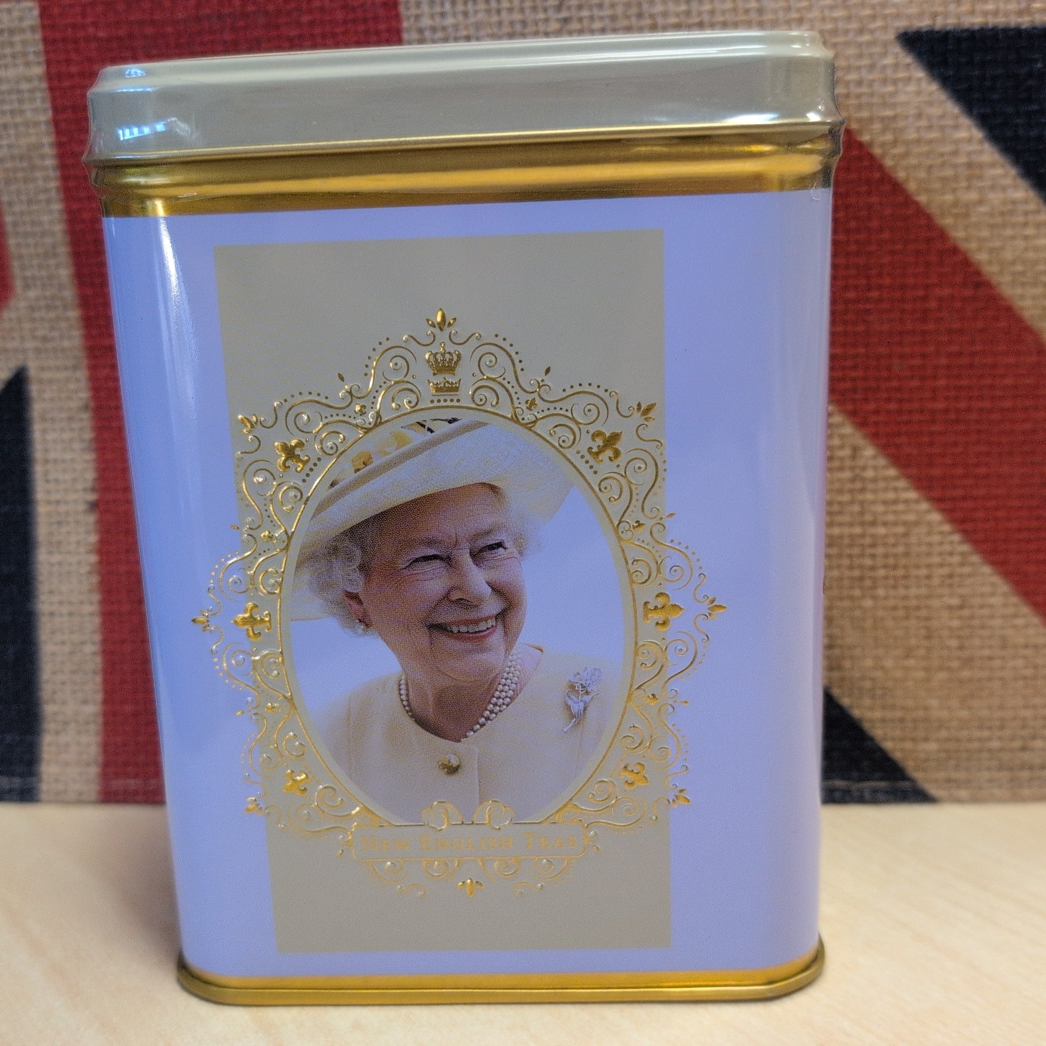 New English Teas Queen Elizabeth II Tea Tin with 40 English Breakfast ...